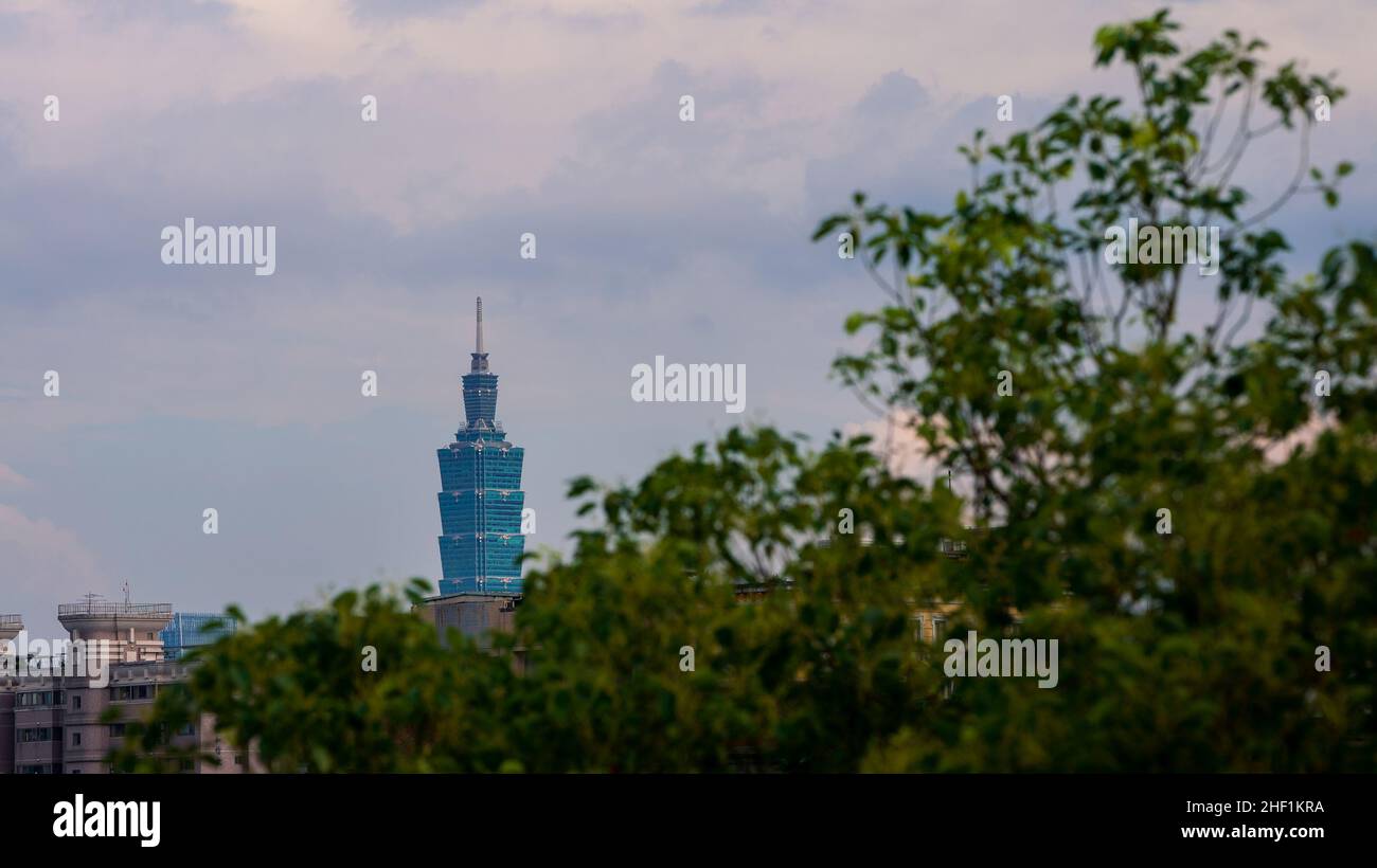 Aerial view of corporate landmark building Taipei 101 and park in ...