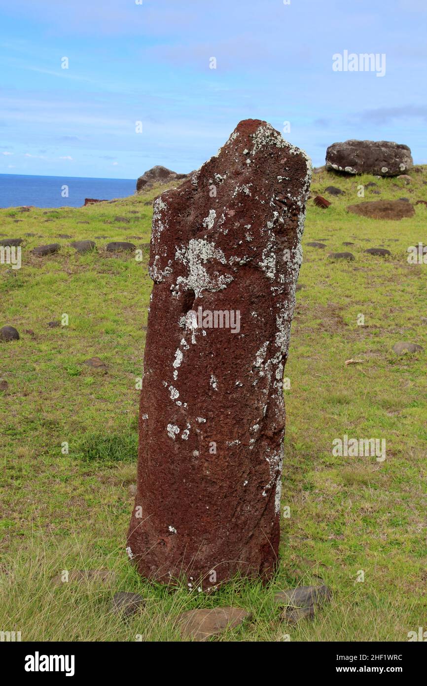 Female Moai Ahu Vinapu an archaeological site on Rapa Nui-Easter Island ...