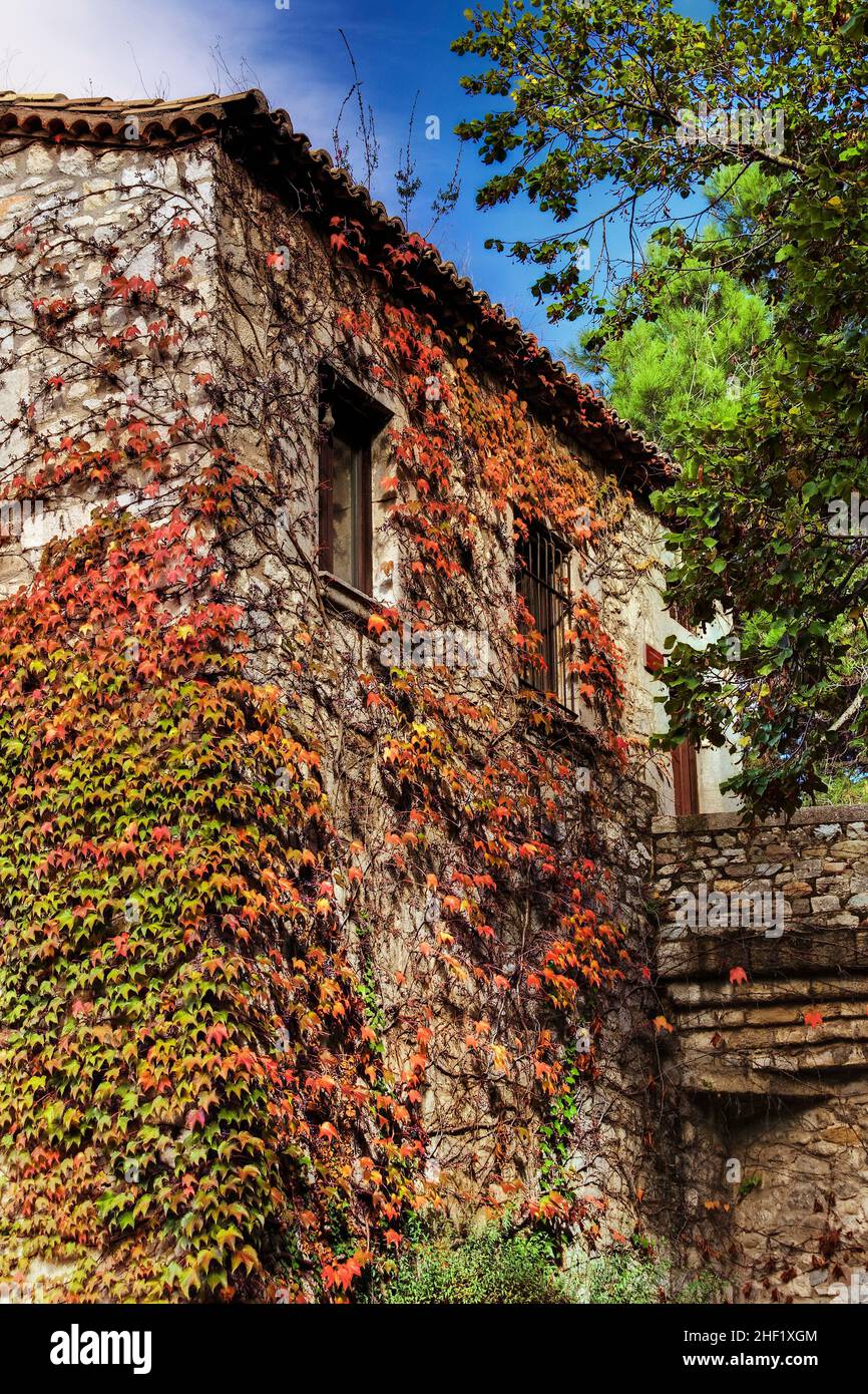 Peratallada spain hi-res stock photography and images - Alamy