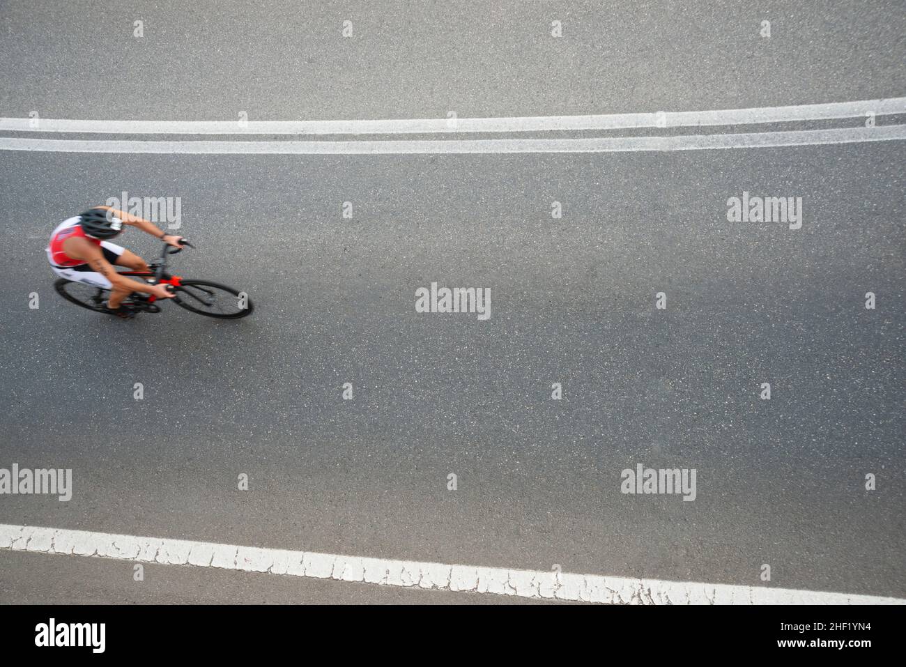 Road bicycle racing aerial hi-res stock photography and images - Alamy