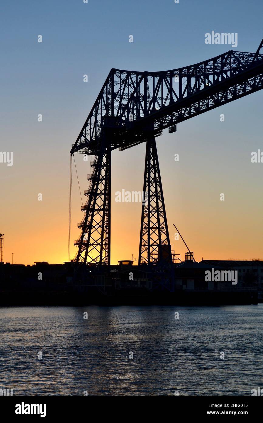 Tees transporter bridge silhouette hi-res stock photography and images ...