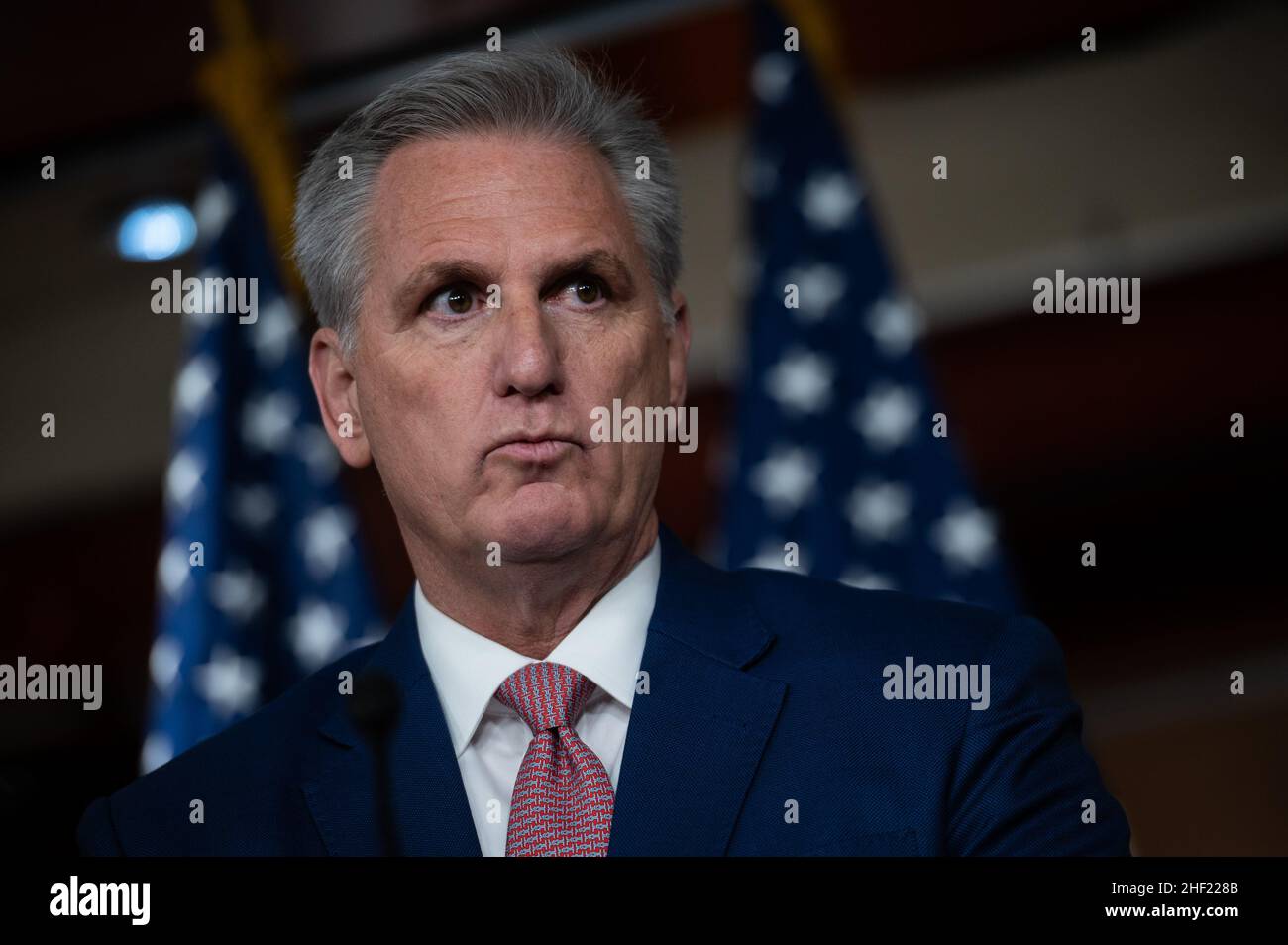 Representative Kevin McCarthy (R-CA), the House Minority Leader, speaks ...