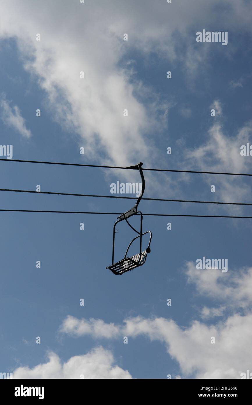 Skier snowboarder ski chair hi-res stock photography and images - Alamy