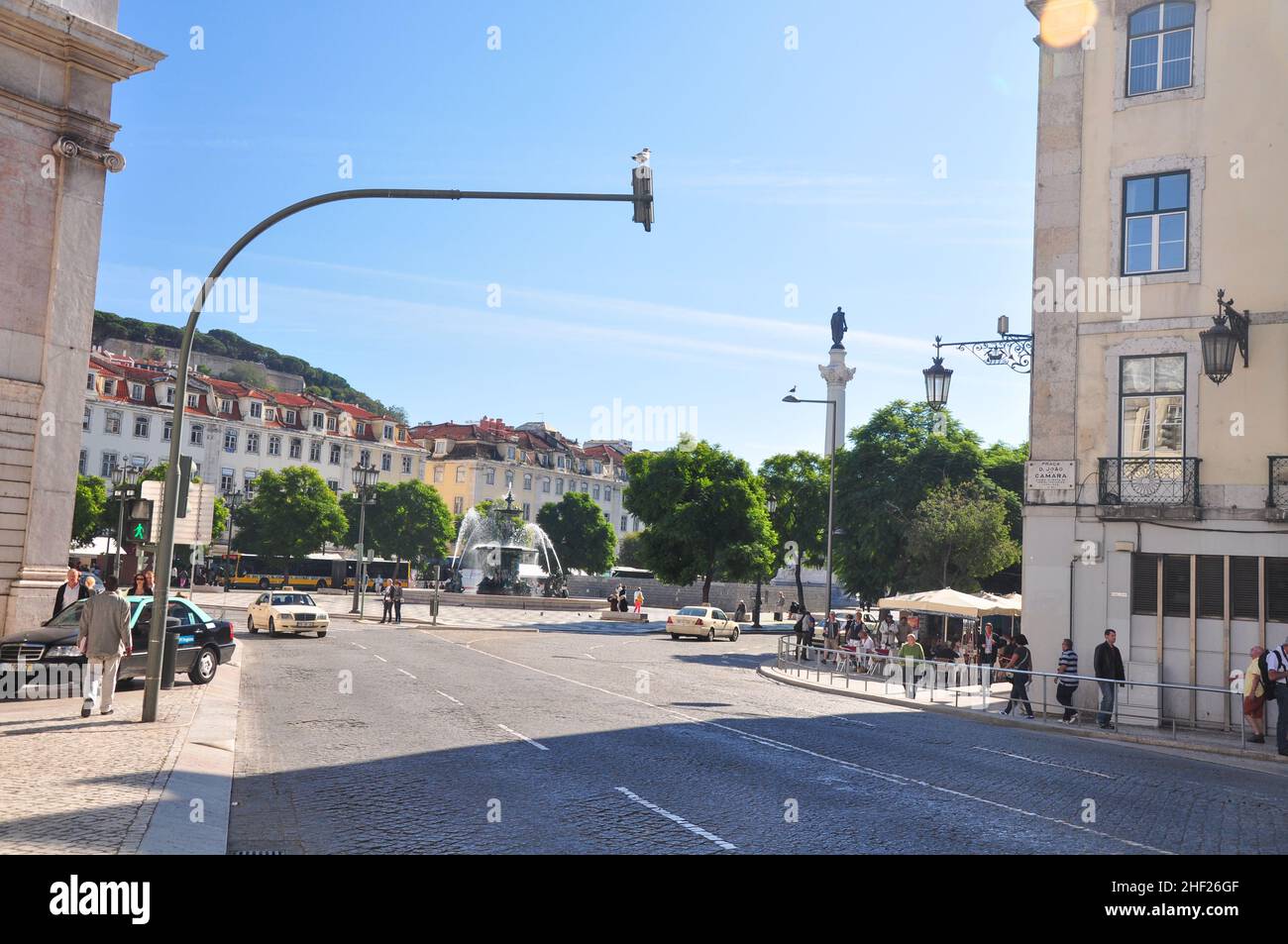 Arco do castelo lisbon hi-res stock photography and images - Alamy