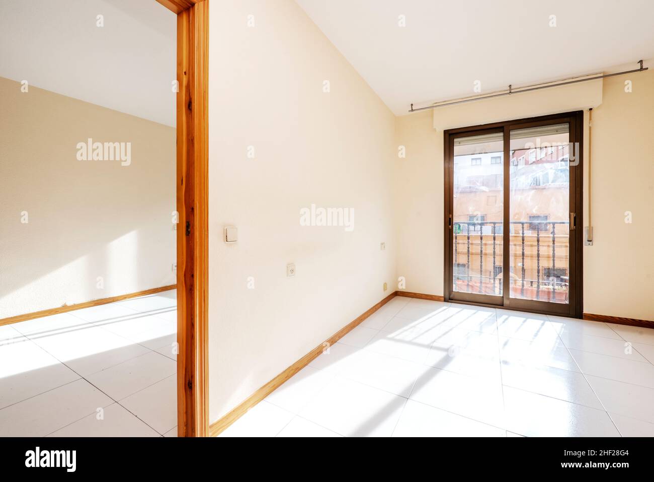 Loft bay window hi-res stock photography and images - Alamy