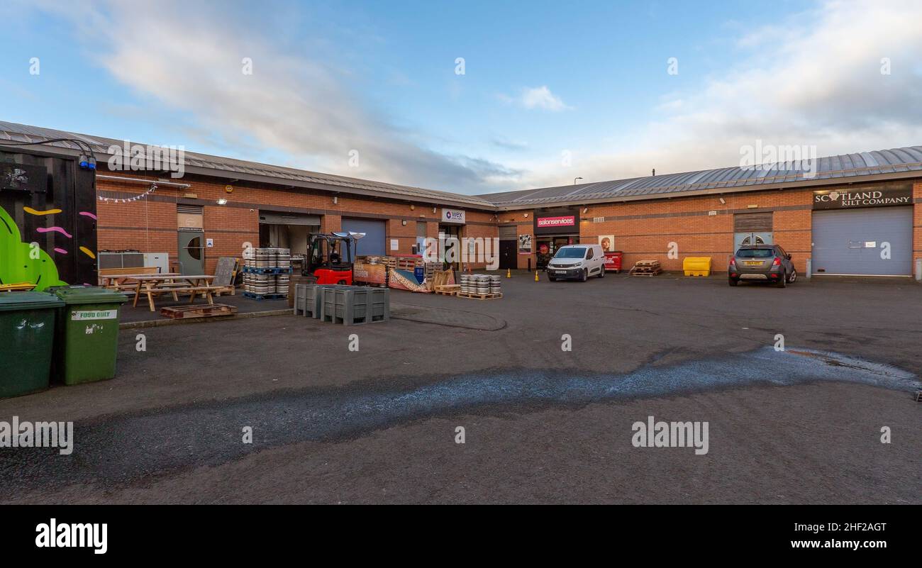 Retail units hi-res stock photography and images - Alamy