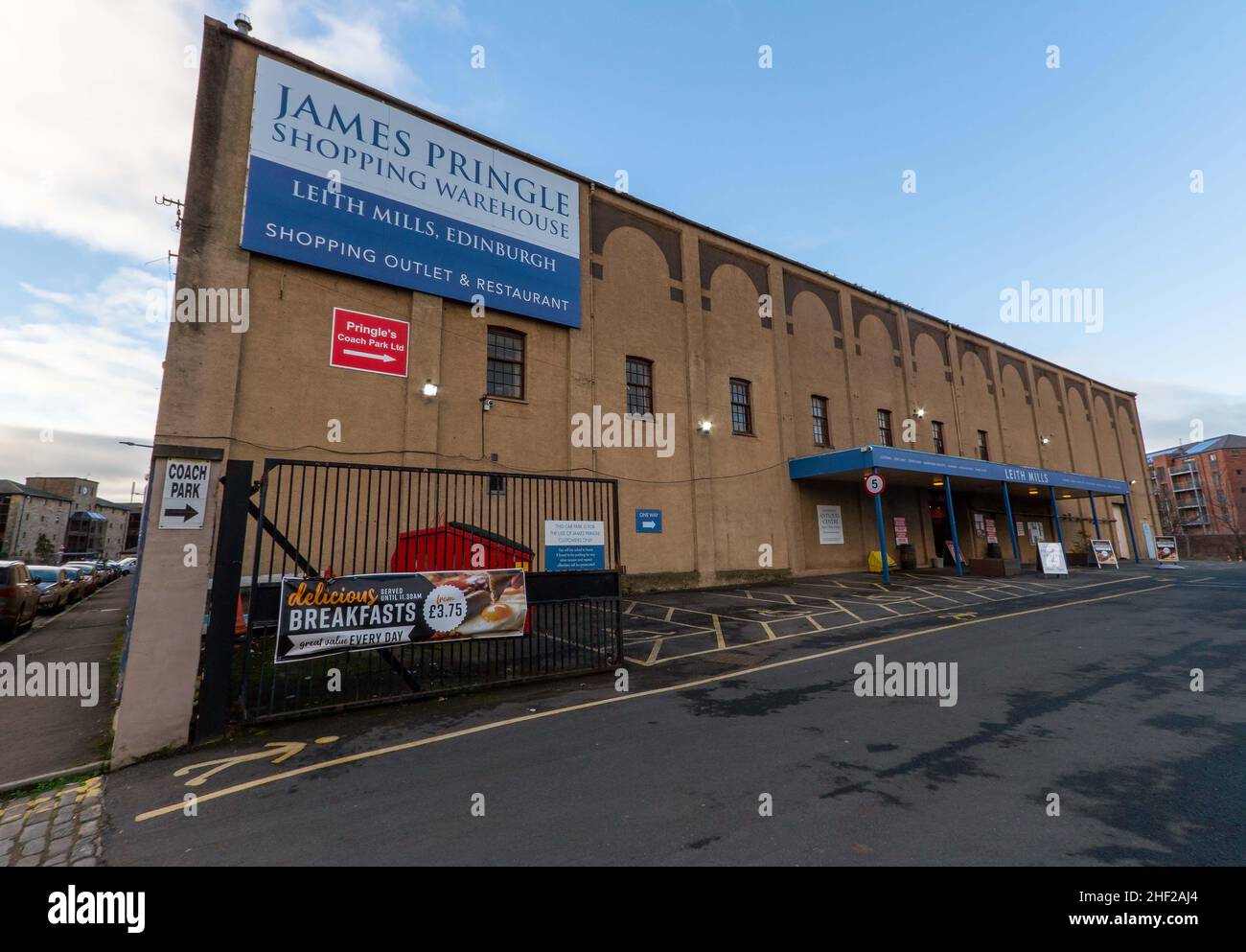James pringle store hi-res stock photography and images - Alamy