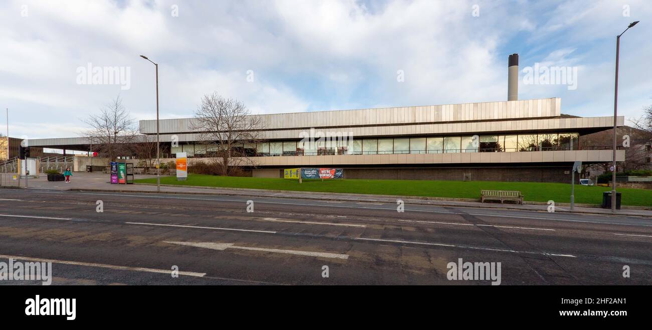 Royal Commonwealth Swimming Pool for fitness and Leisure, Edinburgh ...
