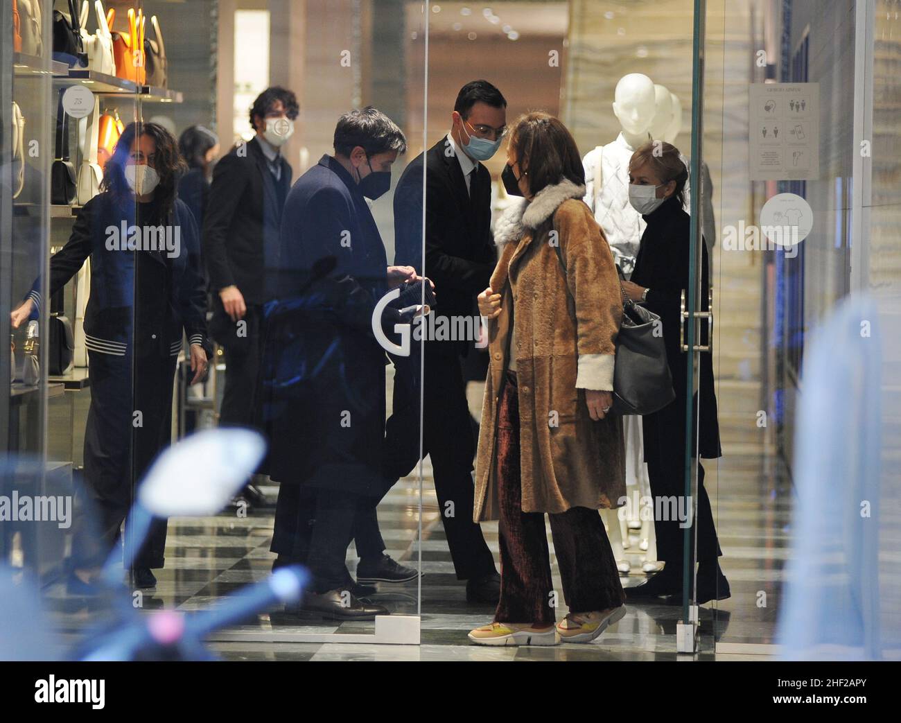 Milan, . 13th Jan, 2022. Milan, 13-01-2022 Gianni Morandi and his wife ...