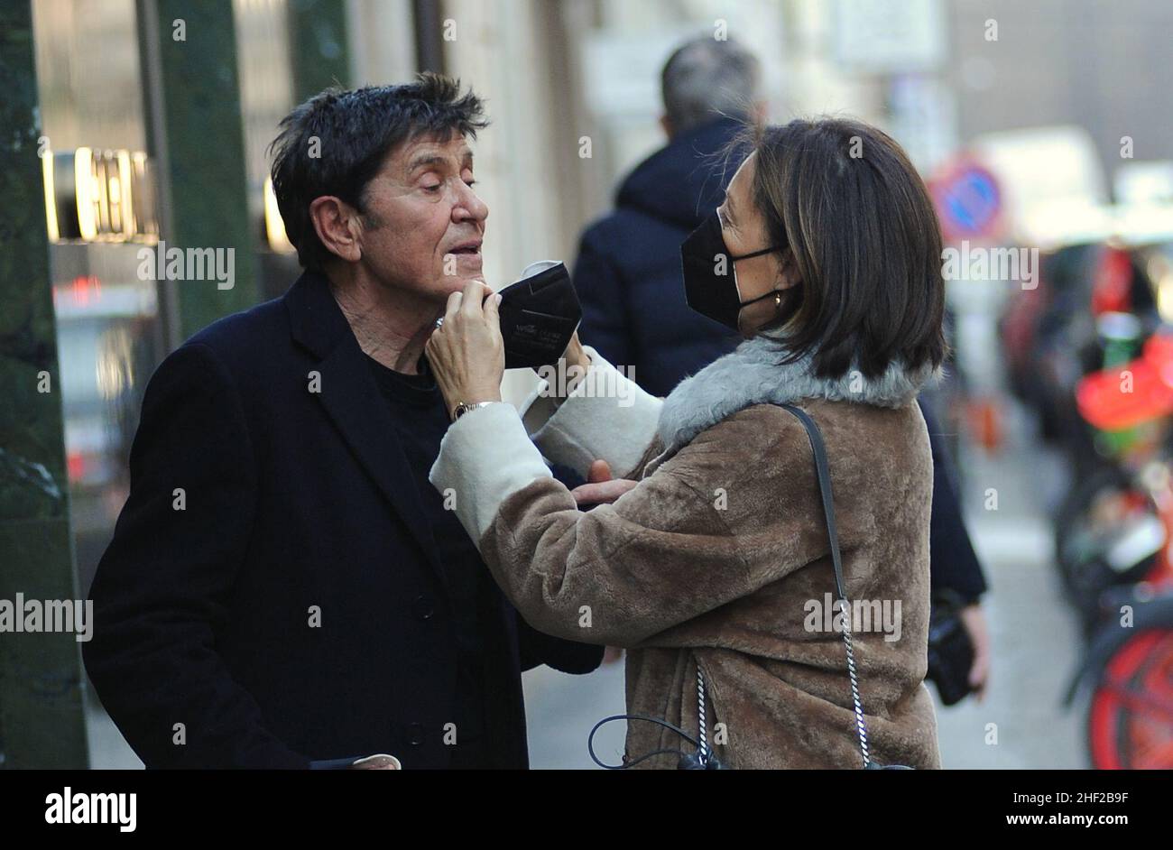 Milan, . 13th Jan, 2022. Milan, 13-01-2022 Gianni Morandi and his wife ...
