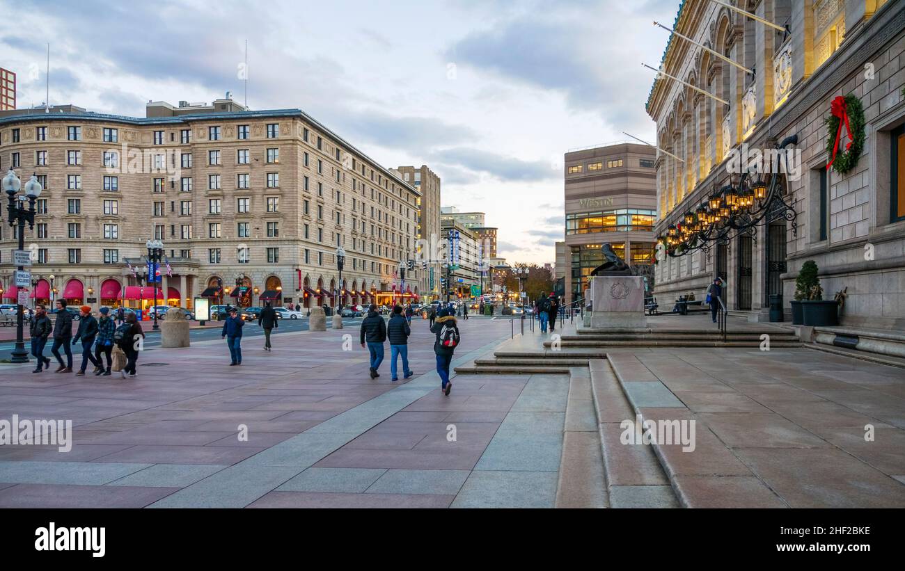 Boston public library copley square hi-res stock photography and images ...