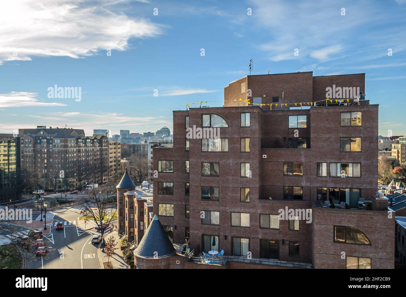 Washington Circle Square in Washington DC, USA. Neighborhood with ...