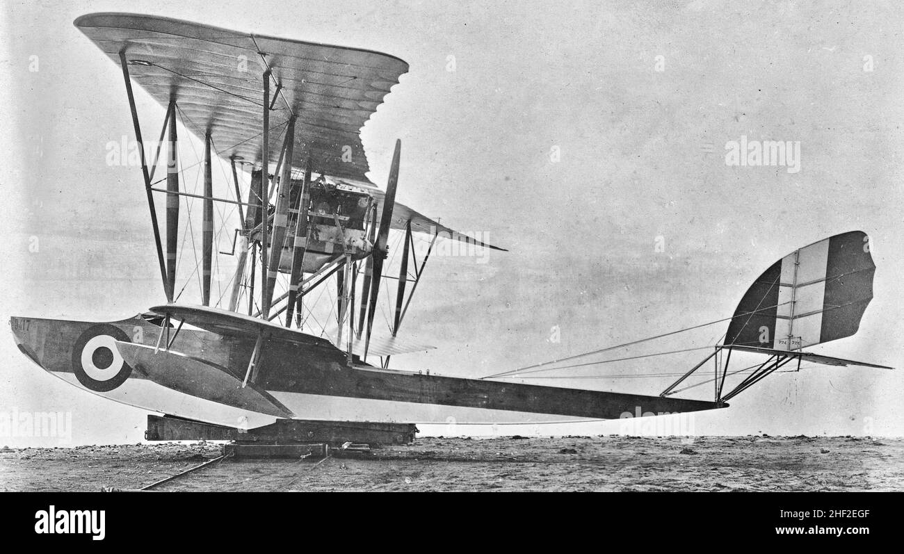 Macchi m 3 hi-res stock photography and images - Alamy