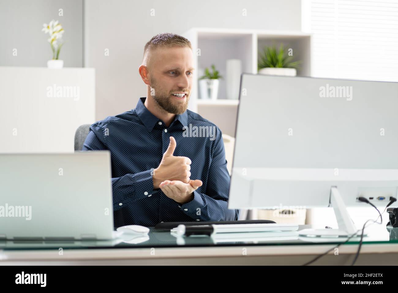 Sign Language For People With Disabilities Video Conference Stock Photo ...