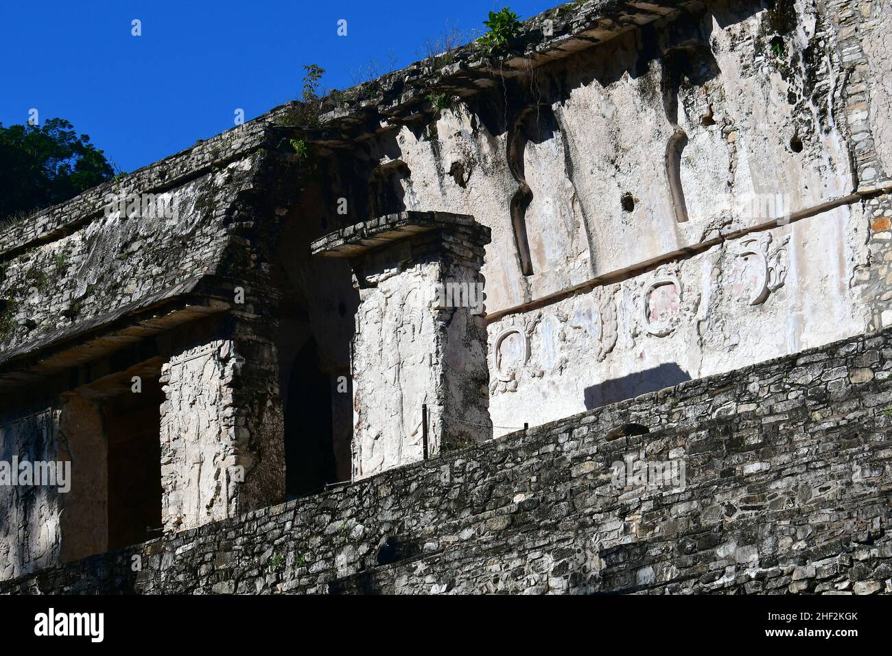 The Palace (El Palacio), Palenque Archaeological site, Chiapas state ...