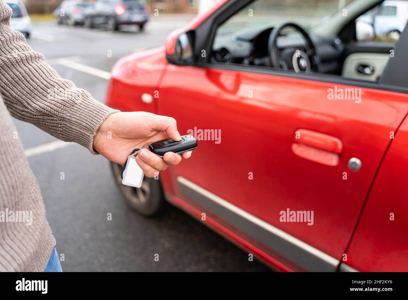 Pushing car door hi-res stock photography and images - Alamy