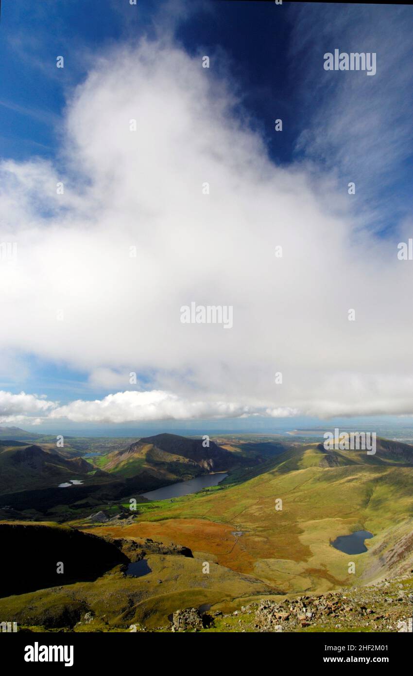 View snowdonia anglesey from snowdon hi-res stock photography and ...