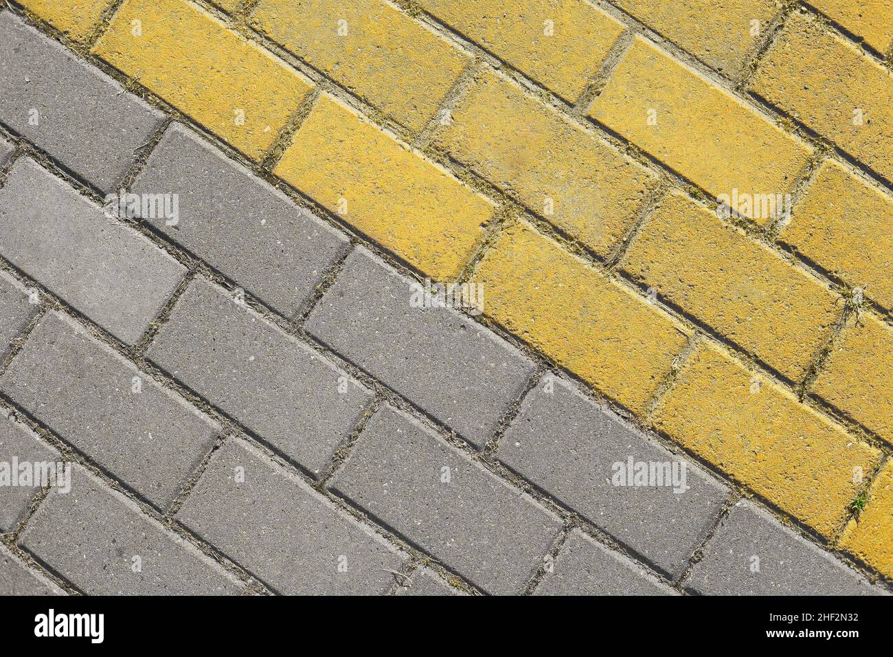 Paving diagonal hi-res stock photography and images - Alamy