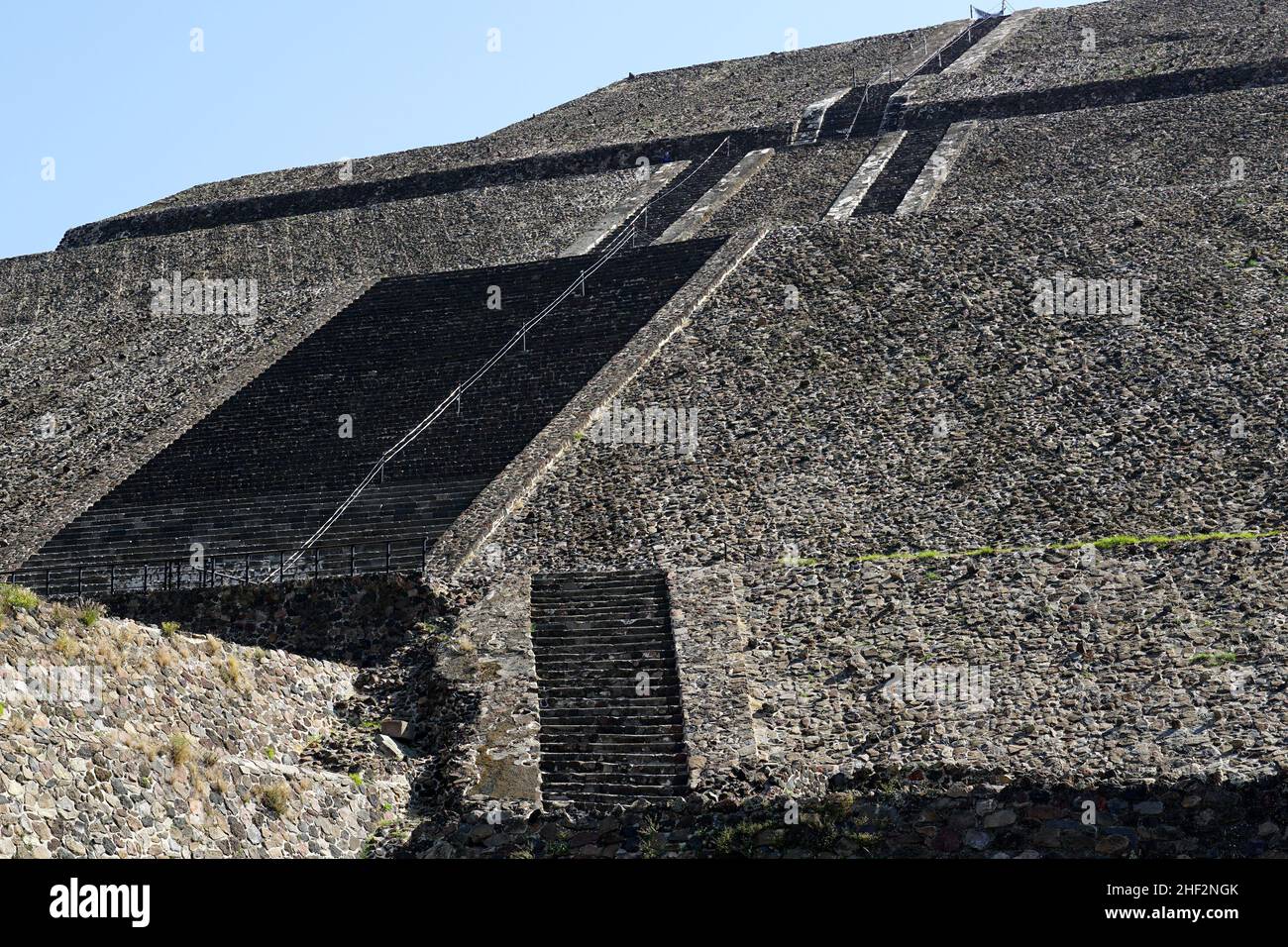 Pyramid of the Sun (Pirámide del Sol), Teotihuacan, State of Mexico ...