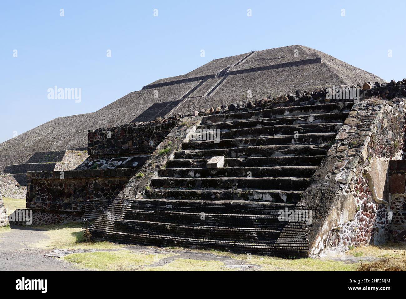 Pyramid of the Sun (Pirámide del Sol), Teotihuacan, State of Mexico ...
