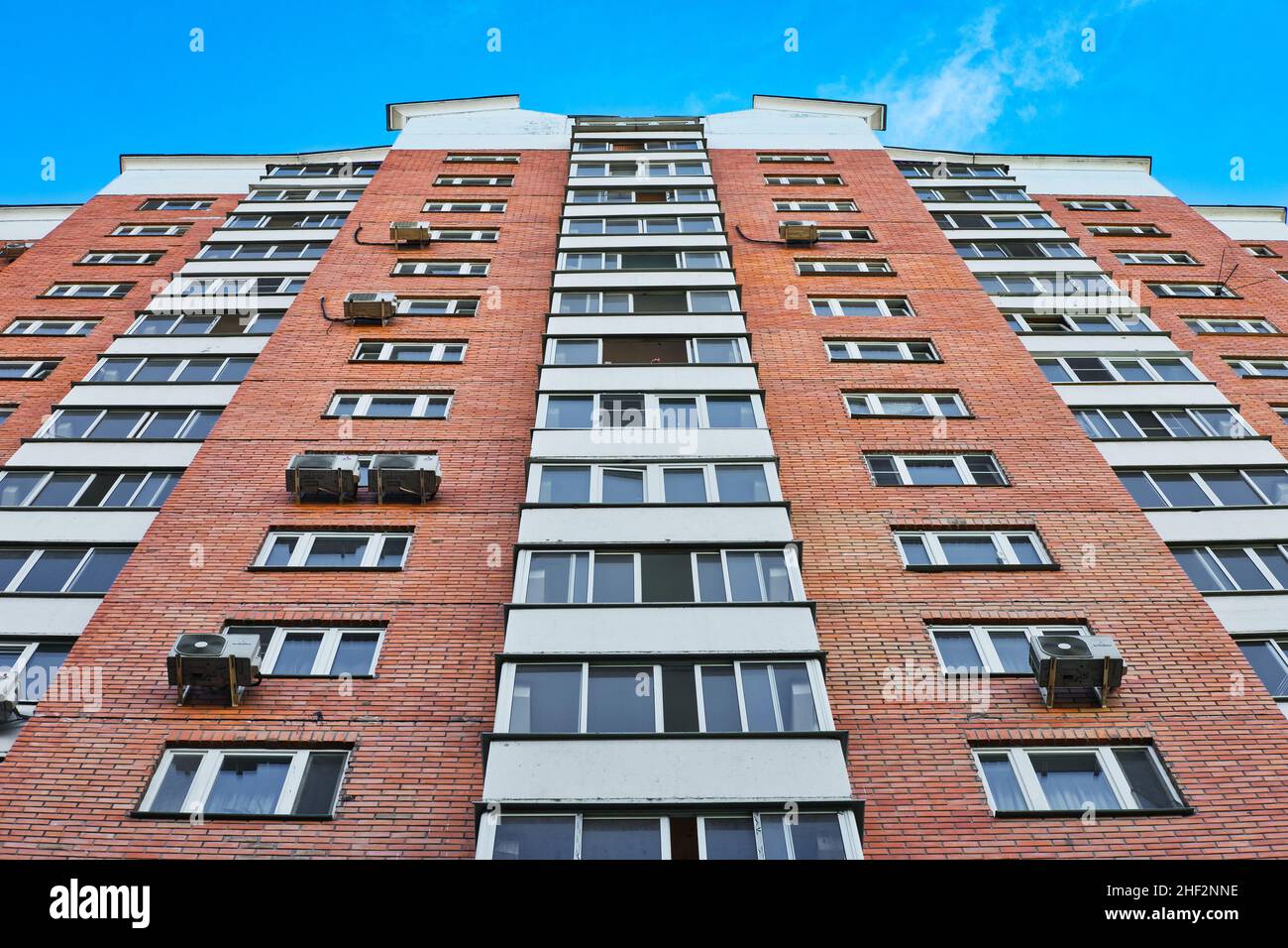 Modern brick residential building hi-res stock photography and images ...