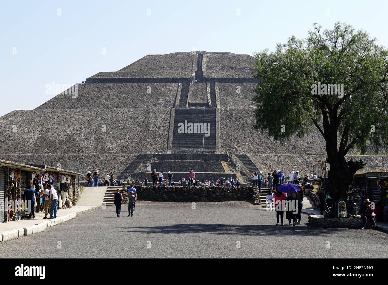 Pyramid of the Sun (Pirámide del Sol), Teotihuacan, State of Mexico ...