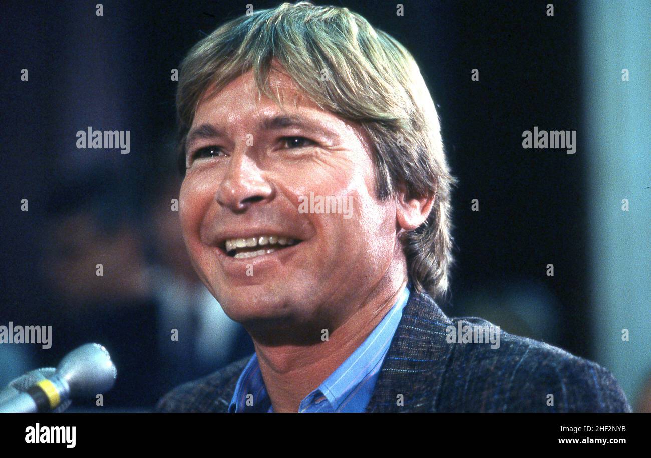 John denver hi-res stock photography and images - Alamy