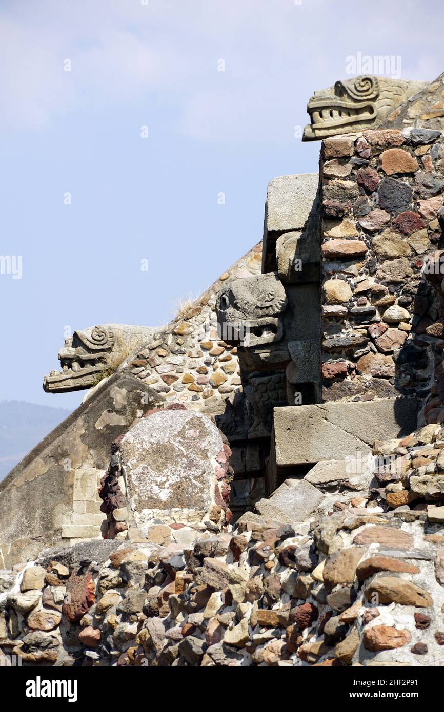 Feathered Serpent Pyramid or Temple of Quetzalcoatl (pirámide de la ...