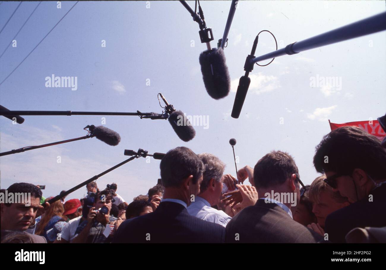 Georgetown, Texas USA 1992: Boom microphones surround Democratic ...