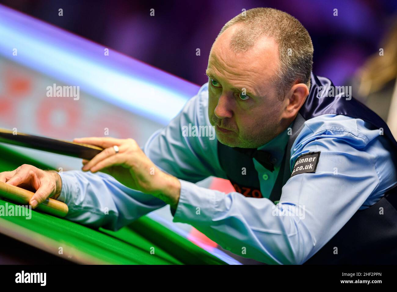LONDON, UNITED KINGDOM. 13th Jan, 2022. John Higgins v Mark Williams on ...