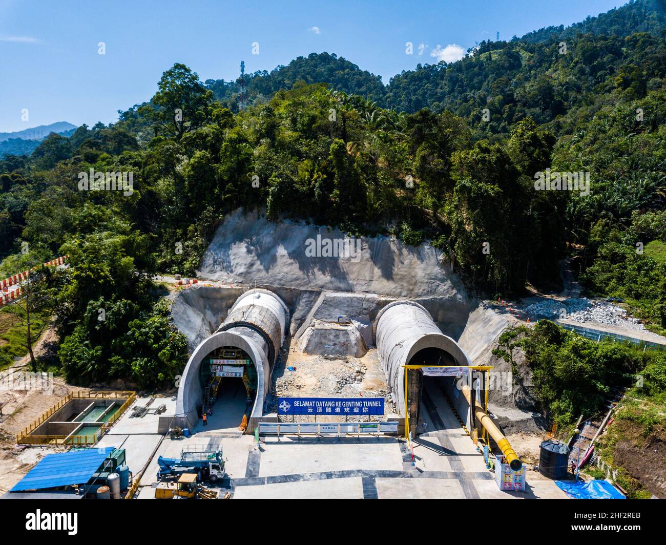 (220113) -- BENTONG (MALAYSIA), Jan. 13, 2022 (Xinhua) -- Aerial photo ...