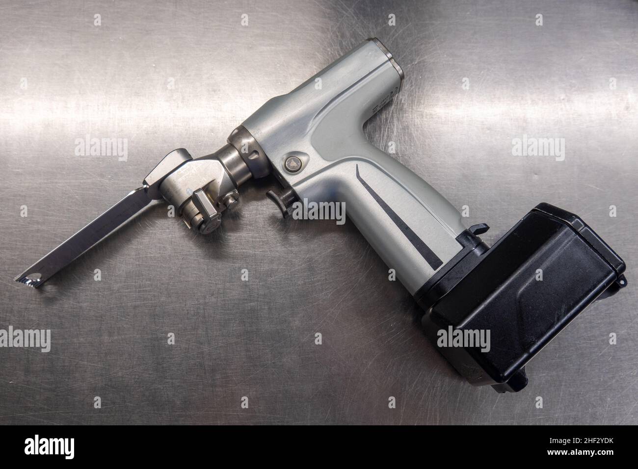 Surgical oscillating saw hi-res stock photography and images - Alamy