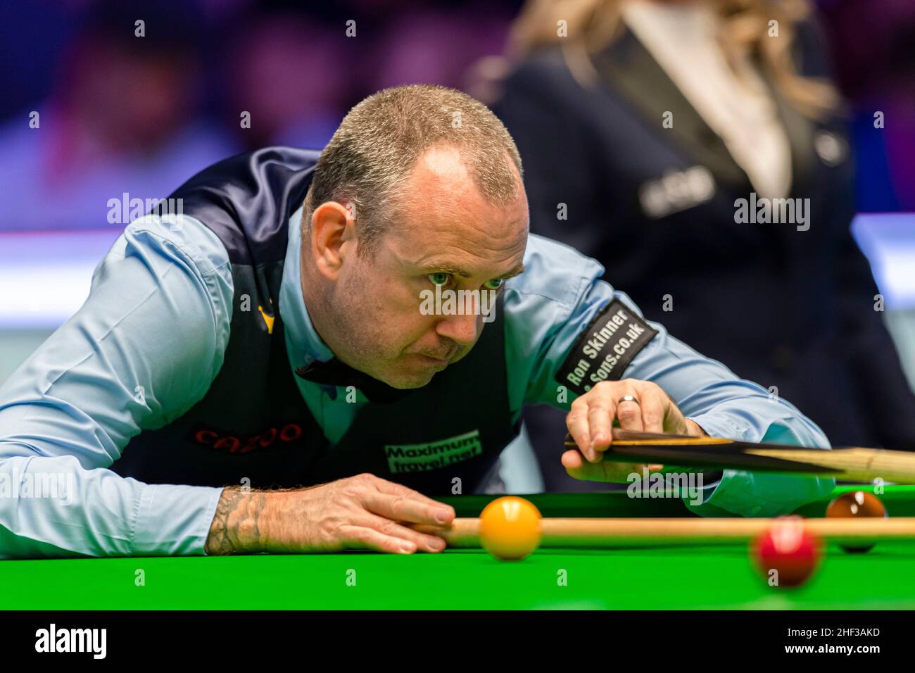 LONDON, UNITED KINGDOM. 13th Jan, 2022. John Higgins v Mark Williams on ...