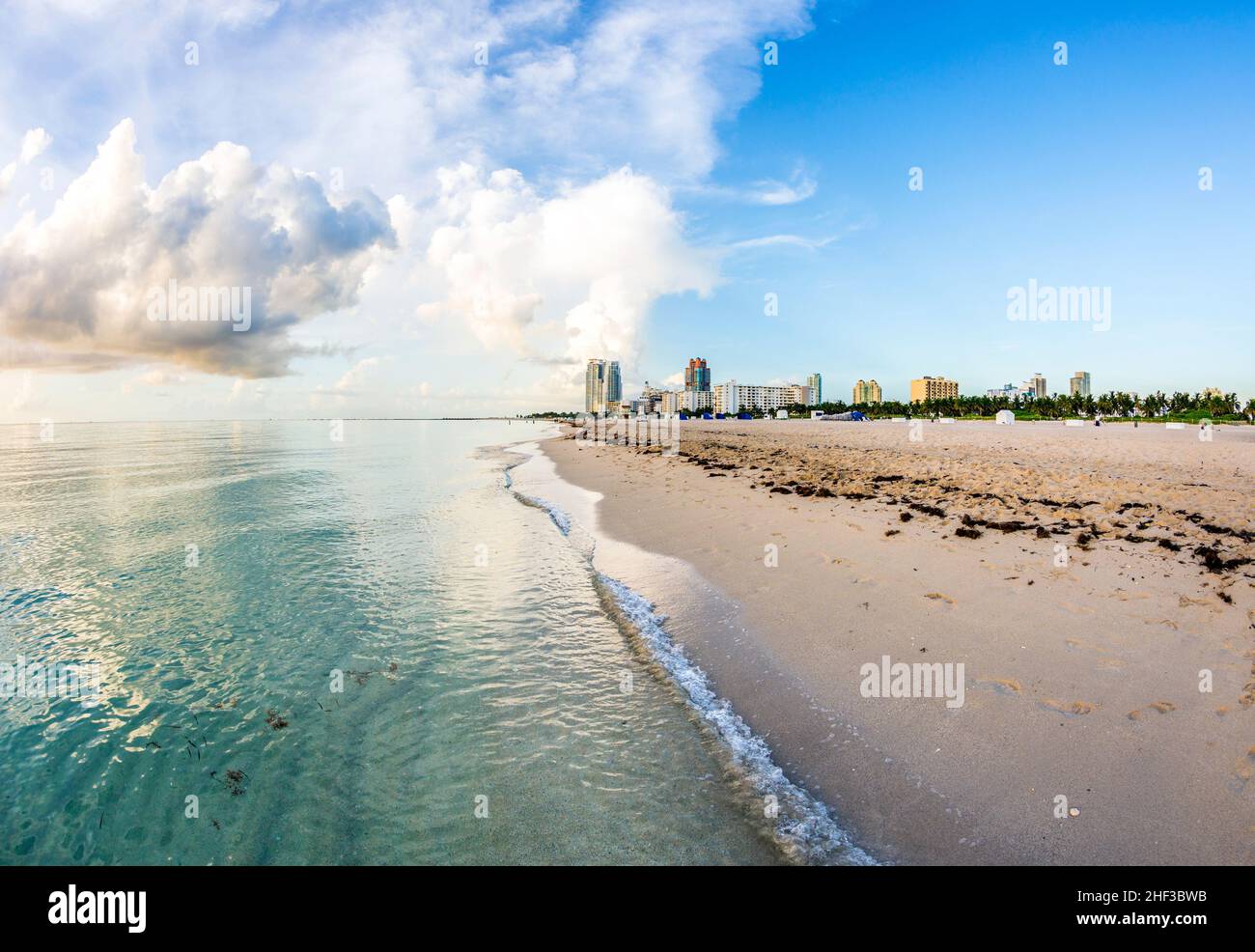 Miami beach ocean waves sunset hi-res stock photography and images - Alamy