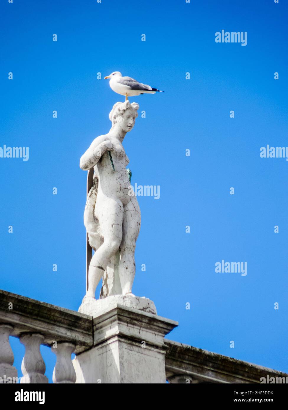 statues in front of the Doges Palace (Palazzo ducale), St Mark's square ...