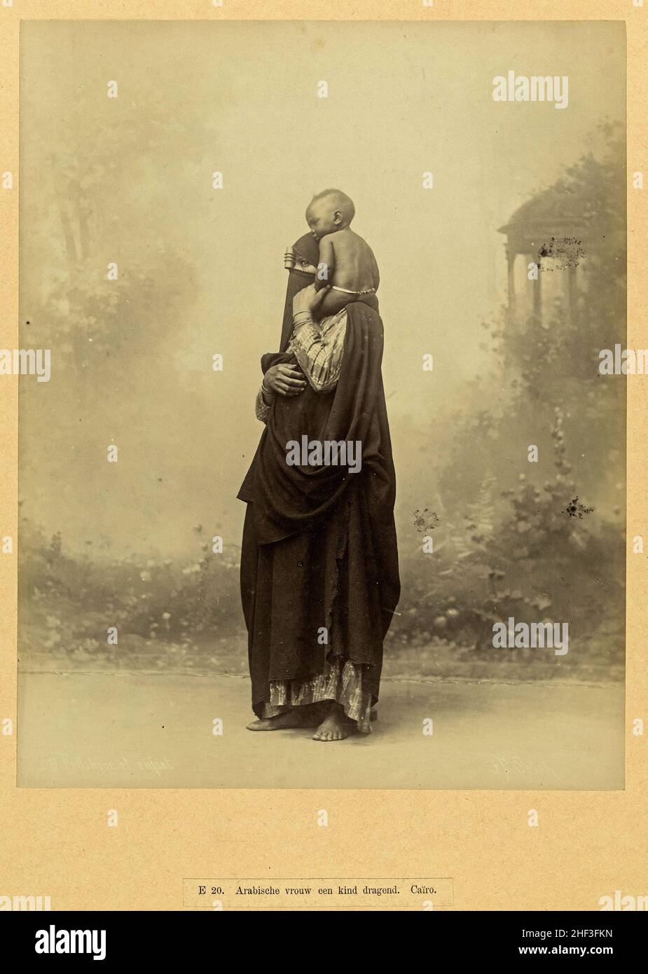 Fellahin woman hi-res stock photography and images - Alamy