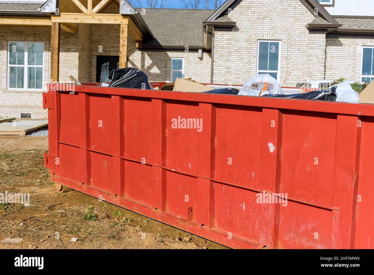 Building container for garbage construction waste Stock Photo - Alamy
