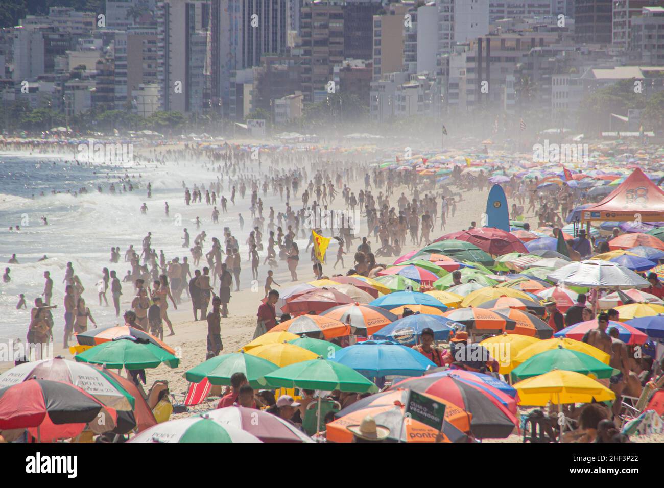 Crowded Ipanema Beach in a typical summer day in Rio de Janeiro Stock ...