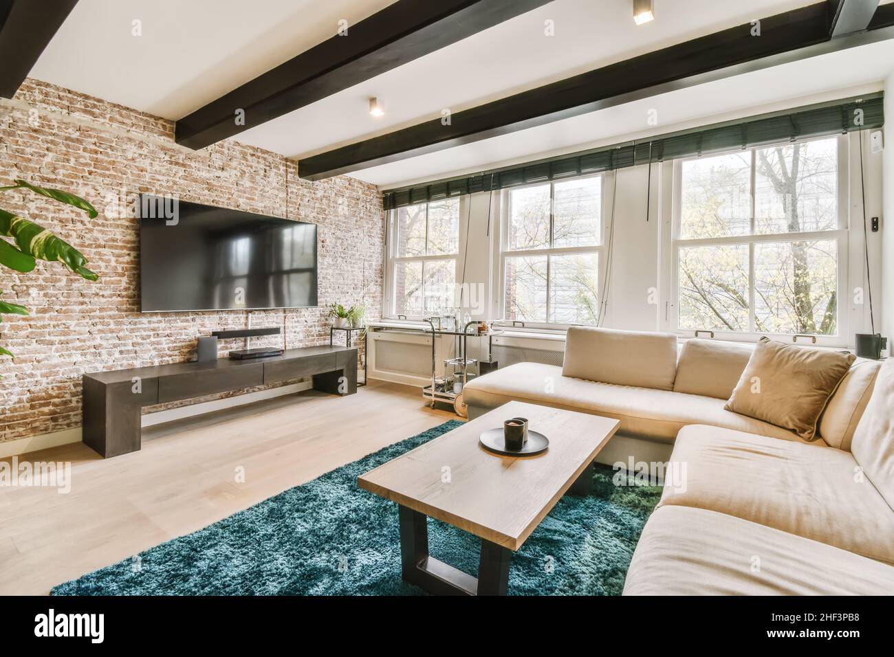 Interior of a beautiful living room. Modern and luxury house design ...