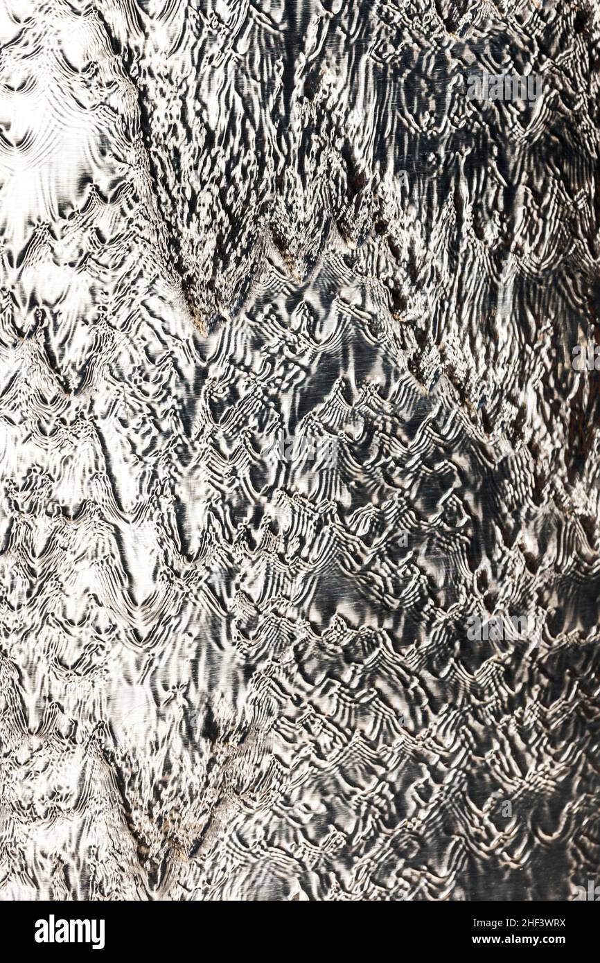 beautiful pattern of flowing water at a metal wall Stock Photo - Alamy