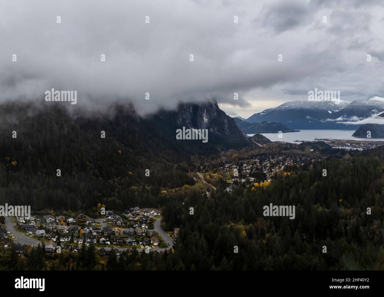 Crumpit mountain hike hi-res stock photography and images - Alamy