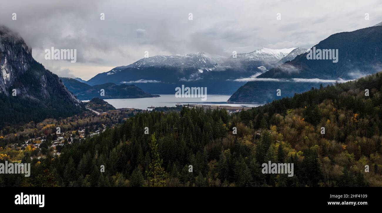 Beautiful view from Mt Crumpit hike in British Columbia, Canada. Snowy ...