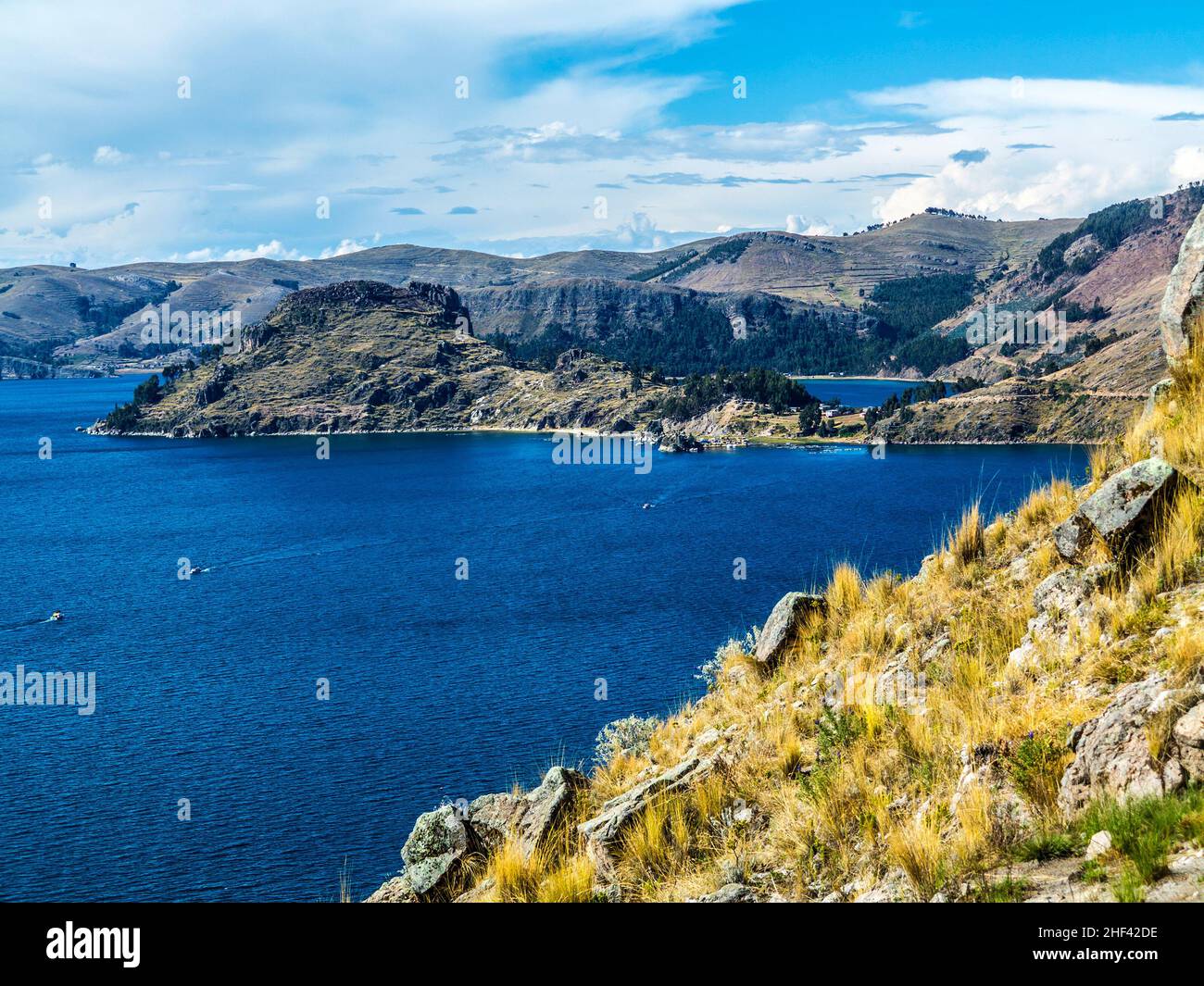 Titicaca basin hi-res stock photography and images - Alamy