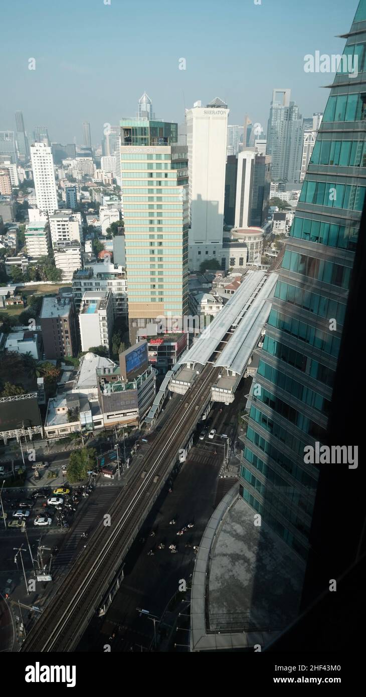View from Continent Hotel Bangkok Medinii Restaurant 35th floor Stock ...