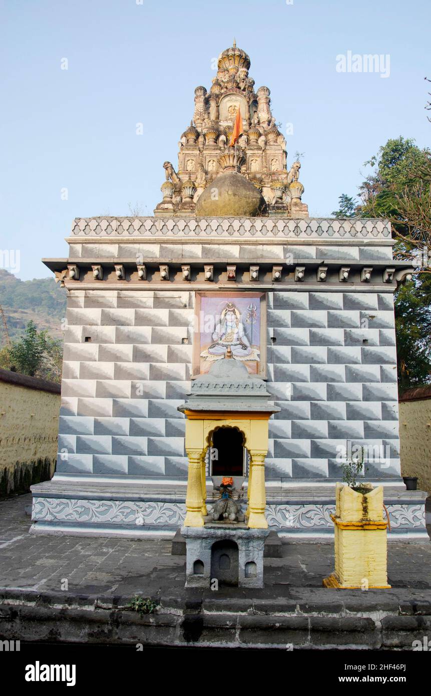 Temples of lord shiva hi-res stock photography and images - Alamy