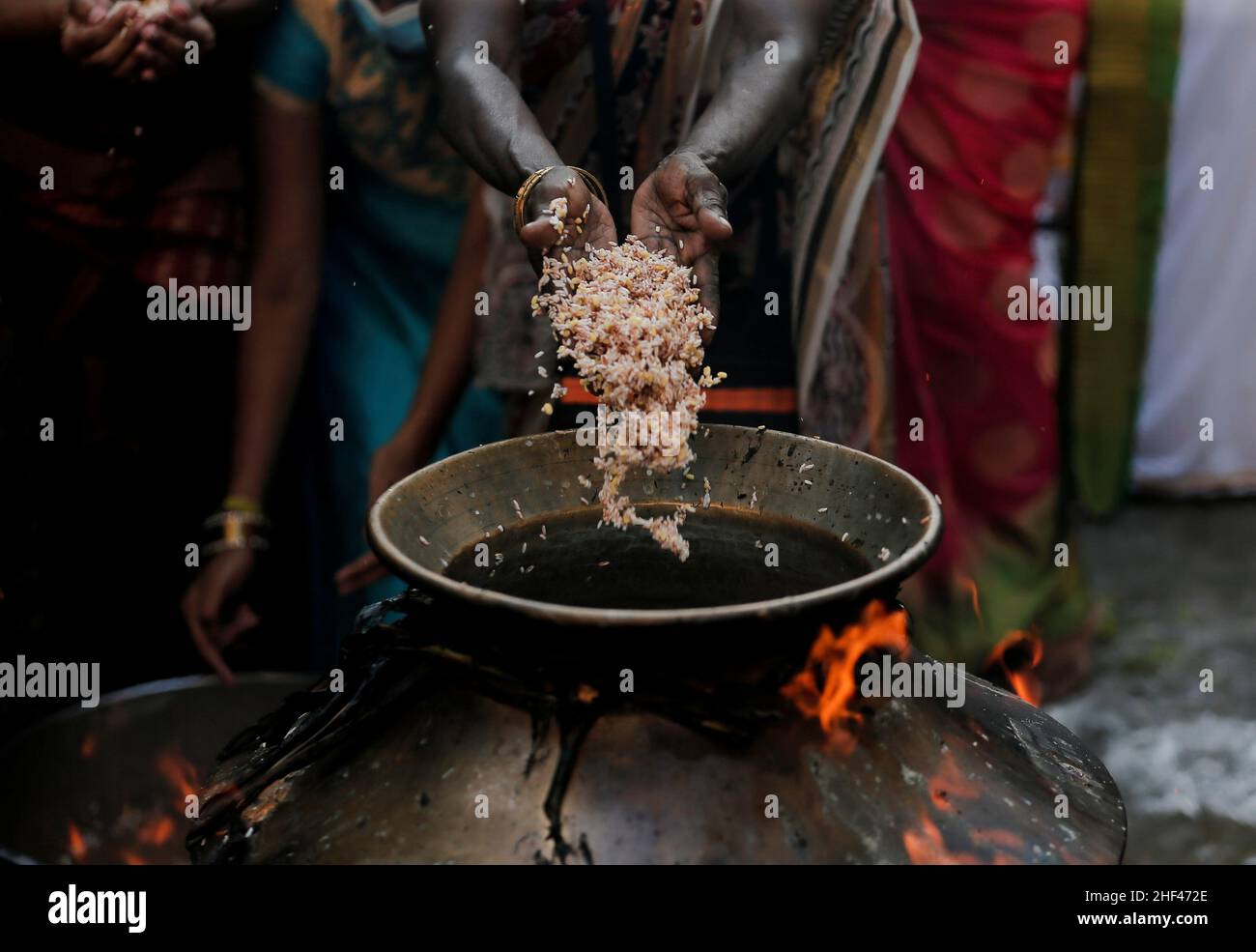 Providing devotees hi-res stock photography and images - Alamy