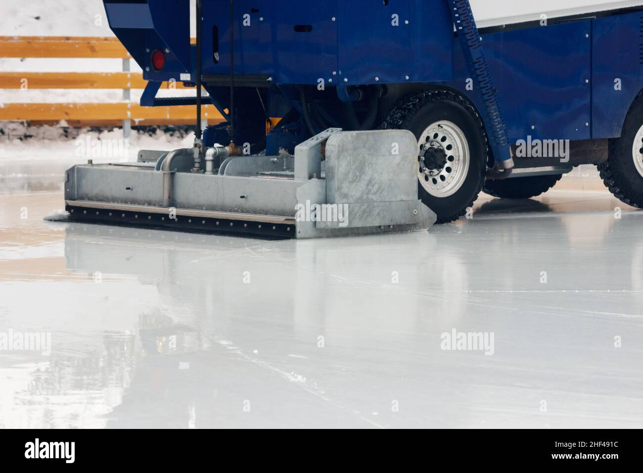 Special car ice arena hi-res stock photography and images - Alamy