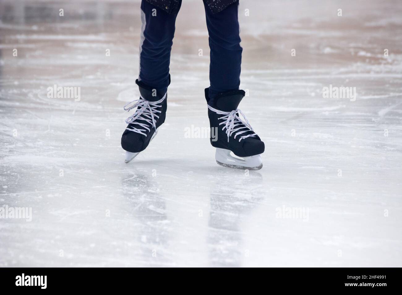Feet ice skating people hi-res stock photography and images - Alamy