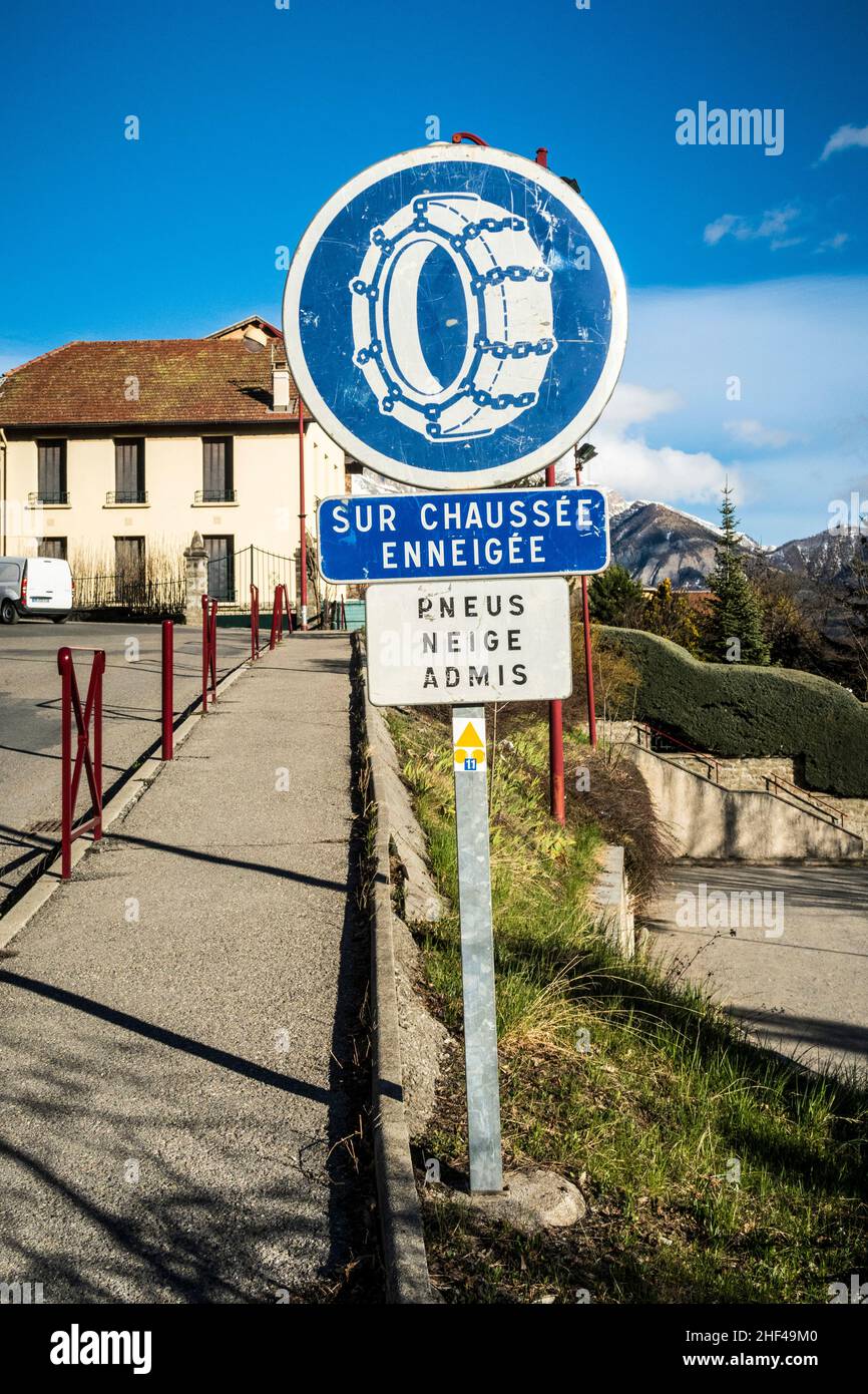 skid chain traffic sign in Seigne des Alps in France Stock Photo - Alamy