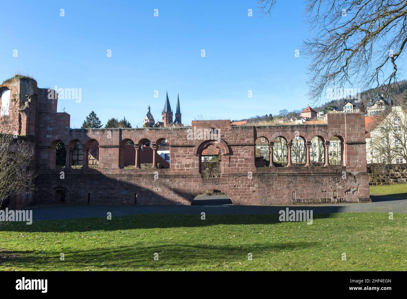 famous old castle from king Barbarossa, the Kaiserpfalz, Gelnhausen ...